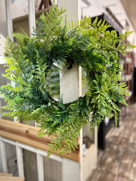 The Fiddle Fern 24" Wreath – offthemap219